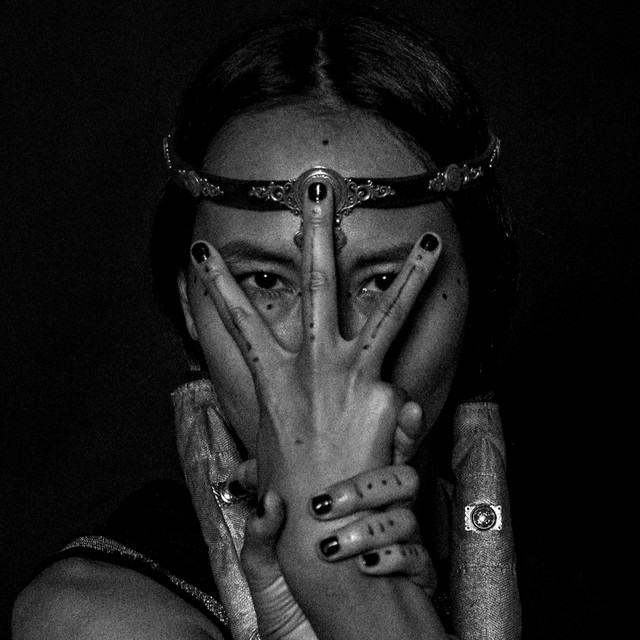 Master Class With ∞ Snow Raven ∞ - Creatrix magazine